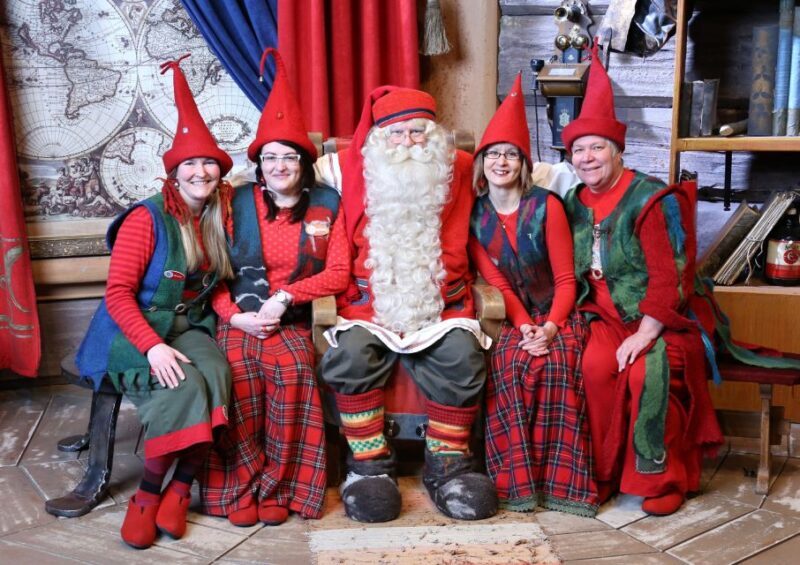 Rovaniemi: Santa Claus Village and Arctic Circle - Lunch and Additional Experiences