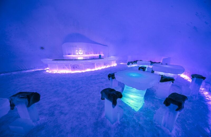 Rovaniemi: Snow Hotel Tour and Ice Restaurant Dinner - What to Expect During the Tour