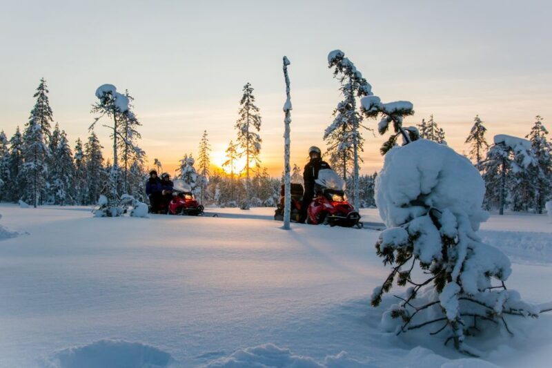 Rovaniemi: Snowmobile and Ice Fishing Adventure with Lunch - Rovaniemi: Snowmobile and Ice Fishing Adventure with Lunch — An Authentic Arctic Experience