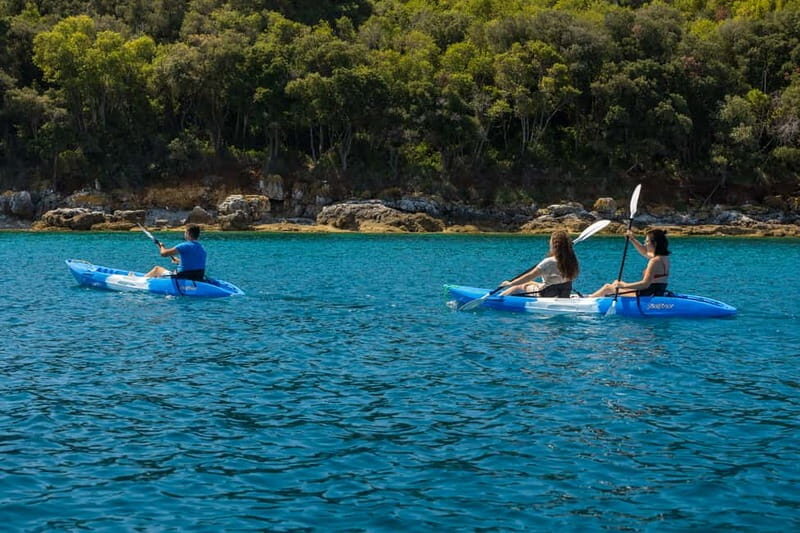 Rovinj Islands: 4-Hour Guided Kayak Tour with drinks - Discovering Rovinj’s Coastline by Kayak
