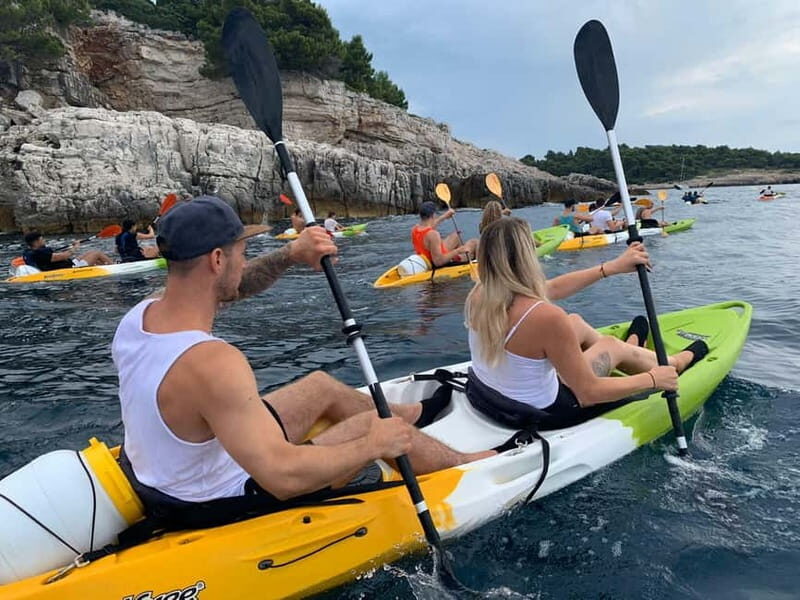 Rovinj Islands: 4-Hour Guided Kayak Tour with drinks - The Experience on Red Island