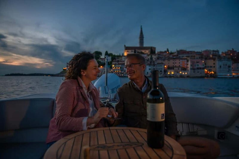 Rovinj: Luxury Old Town Night Cruise with Drinks - Drinks and Onboard Experience