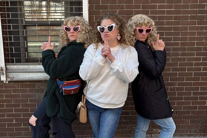 Royal Exploration Scavenger Hunt Game in Nashville - What youll actually do