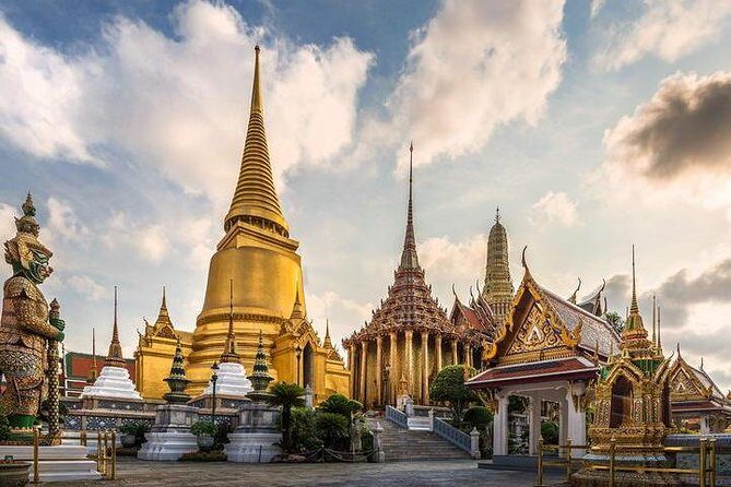 Royal Grand Palace and Bangkok Temples: Half Day Tour - Introduction: Why Consider This Tour?