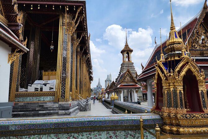 Royal Grand Palace Emerald Buddha and Reclining Buddha Group Tour - The Sum Up: Who Will Appreciate This Tour?