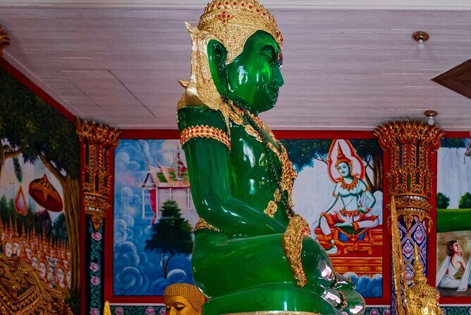 Royal Grand Palace Emerald Buddha and Reclining Buddha Group Tour - FAQ