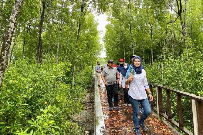 Royal Klang Town Heritage Walk plus Mangrove Point with Pickup - Key Points