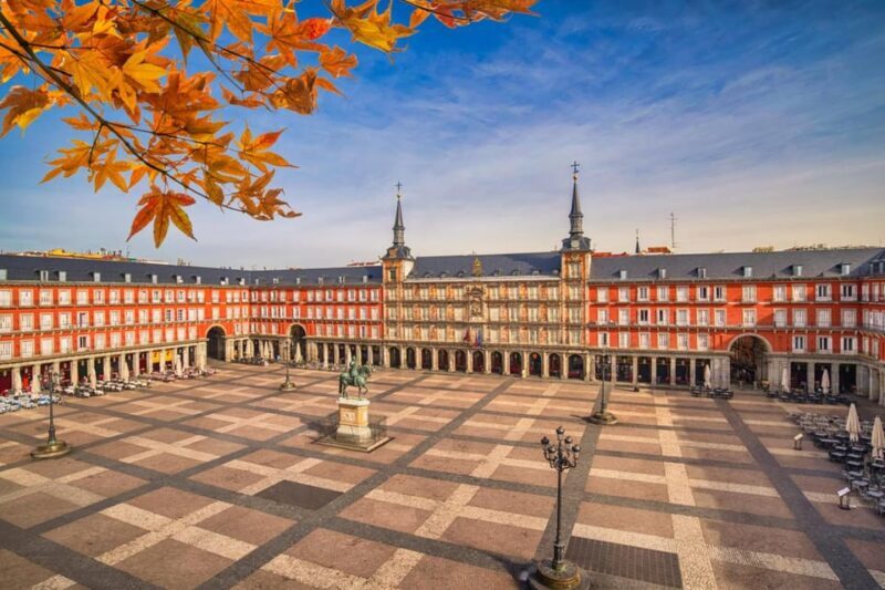 Royal Madrid Walking Tour: Palaces & Plazas - What to Expect from the Royal Madrid Walking Tour