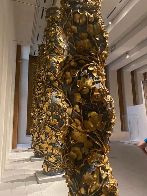 Royal Palace and Royal Collections Gallery Guided Tour - Key Points