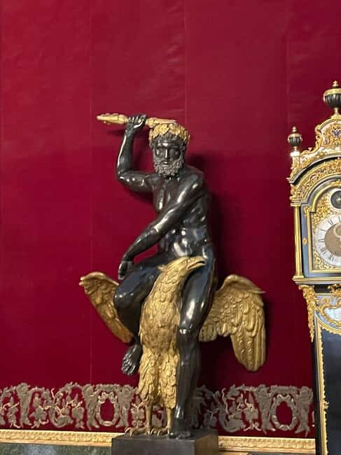 Royal Palace Guided Tour and royal collections gallery - Who Should Think Twice