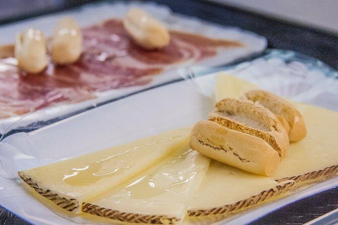 Royal Palace Madrid & Tapas Experience with Skip the Line Ticket - Practical Tips for Travelers