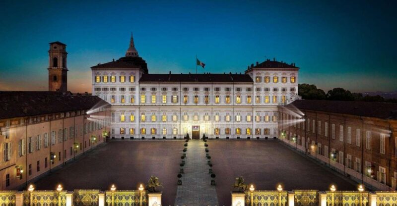 Royal Palace of Turin and Palazzo Madama Night Guided Tour - What Makes This Tour Stand Out?