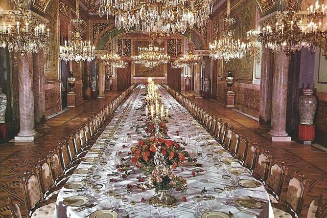 Royal Palace & Old City Madrid Guided Tour Semi-Private 8ppl Max - End of Tour: A Rich Tapestry of Madrid