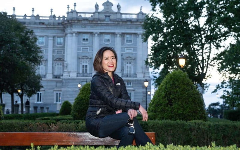 Royal Palace, Sol & Plaza Mayor Professional Photoshoot - Discover Madrid Through the Lens: Royal Palace, Sol & Plaza Mayor Professional Photoshoot