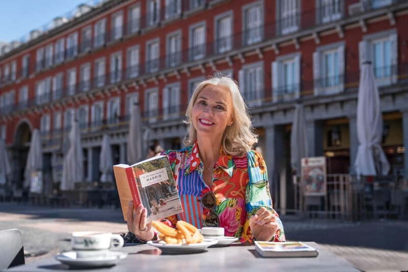 Royal Palace, Sol & Plaza Mayor Professional Photoshoot - What’s Included and What’s Not