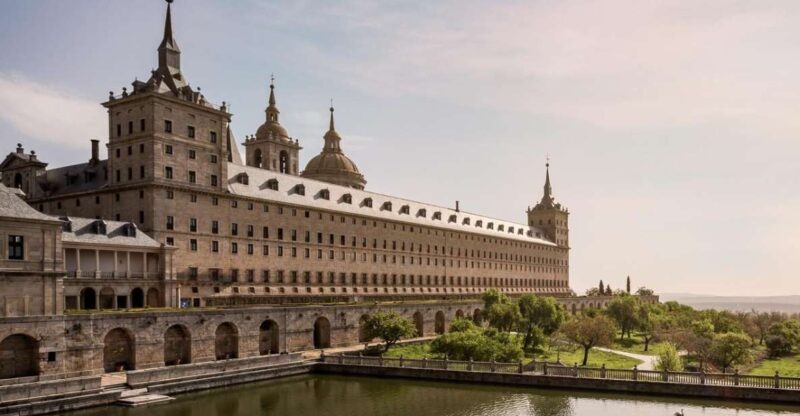 Royal Site of San Lorenzo de El Escorial Entrance Ticket - Key Points