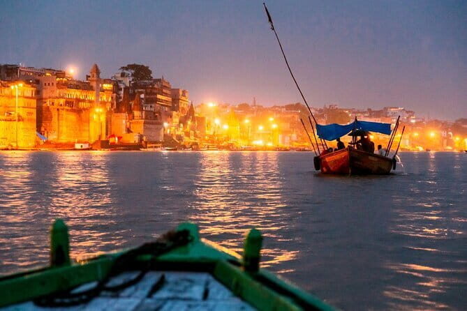 Royal Traditional Hindu Wedding in Varanasi - The Setting: Why the Ganges and Varanasi Matter