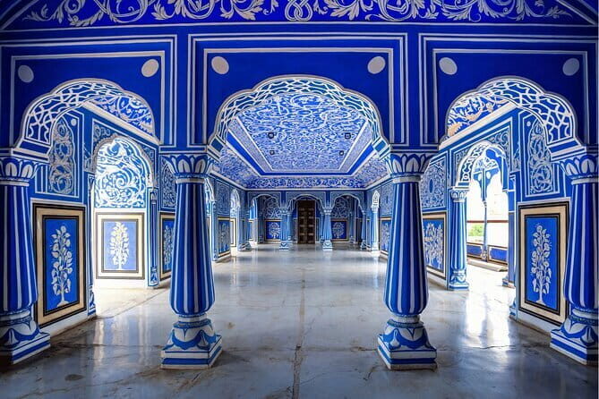 Royal Trails of Jaipur (Guided Full Day Sightseeing City Tour) - Key Points