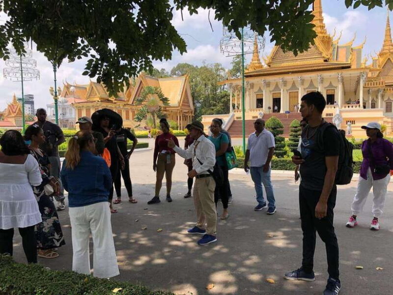 Royalpalace, Toul Sleng (S21), Museum & Killing Field - Lunch Break and Rest