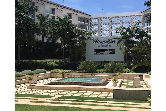 Royalton Hotel & RIU Aquarelle-Private Roundtrip Airport Transfer - FAQ
