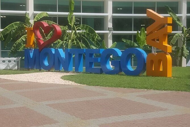 Royalton Whitesand / Royalton Blue Waters from Montego Bay Airport Transfer - How the Booking and Payment Work