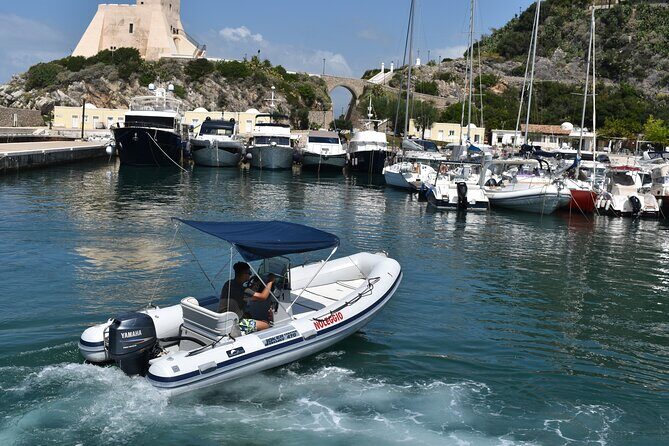 Rubber dinghy to rent Joker Boat Coaster 470 40CV (Without License) - A Closer Look at the Sperlonga Dinghy Experience