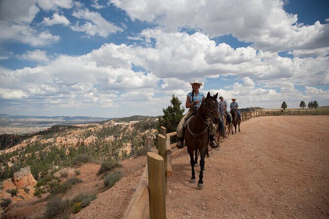 Ruby's Horseback Adventures Utah 1.5 Hour Ride - FAQ