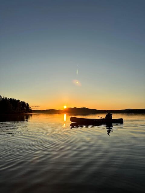 Ruka : Summer evening canoeing on the lake Rukajärvi - Frequently Asked Questions