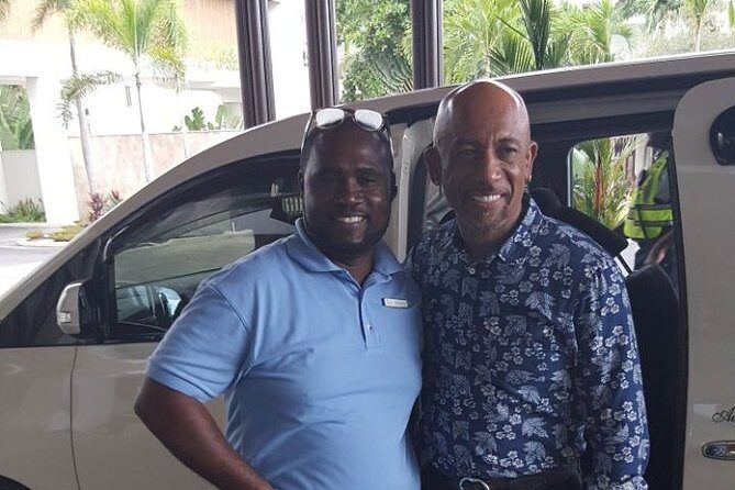 Runaway Bay Airport Transfer - The Drive to Runaway Bay