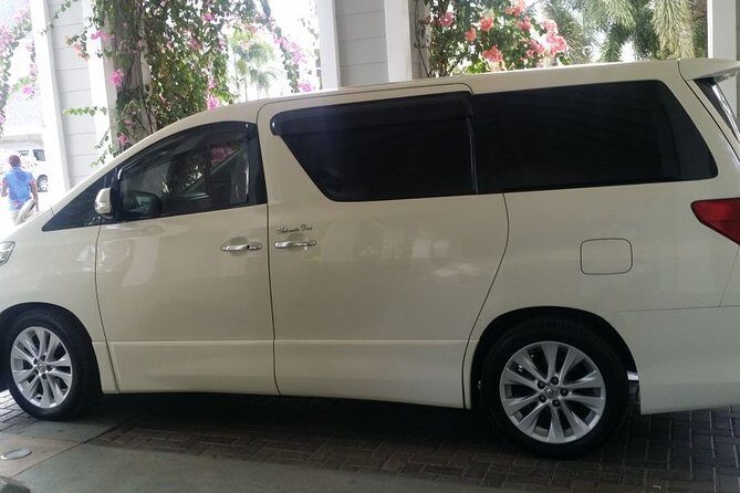 Runaway Bay Airport Transfer - Why Choose This Service?