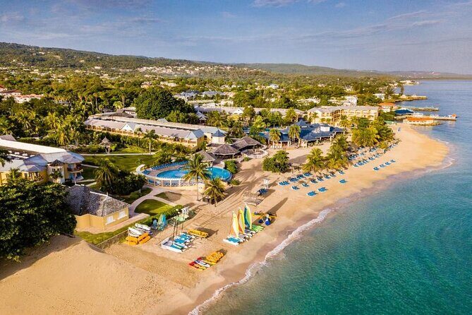 Runaway Bay Hotels Airport Transfer - Customer Feedback and Authentic Experiences