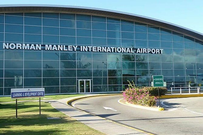 Runaway Bay Hotels Private Roundtrip Airport Transfer from Kingston Airport(KIN) - Key Points