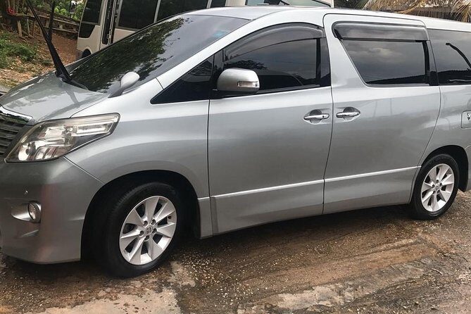 Runaway Bay Hotels Transfers between Montego Bay Airport - An In-Depth Look at the Transfer Experience