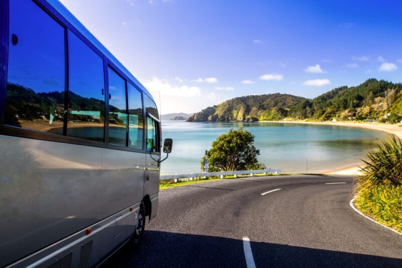 Russell: 1-Hour Sightseeing Tour by Coach & Long Beach - Key Points