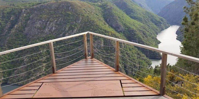 Ruta Ribeira Sacra and Sarria: Between Vineyards, History and the Way of Saint James - Who Should Consider This Tour?