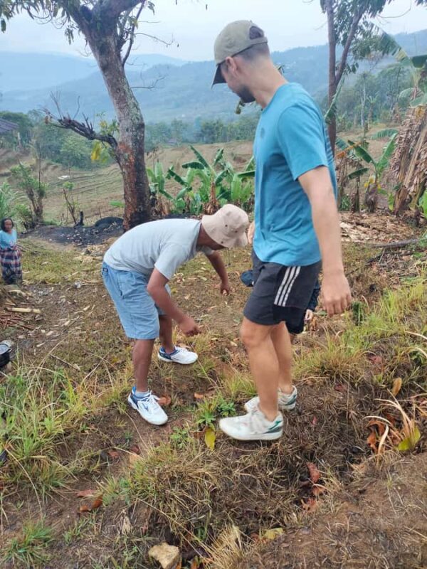 Ruteng Walking Tour - An In-Depth Look at the Ruteng Walking Tour