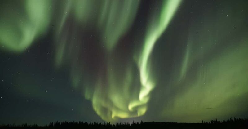Saariselkä: Aurora Photo Tour by Car with Transfer & Drinks - The Itinerary: A Close-Up Look