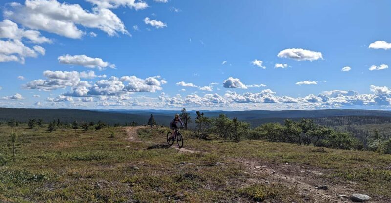 Saariselkä: Flow trails and Rock Gardens Mountain Bike Tour - An Authentic Look at Saariselkä’s Mountain Biking Scene