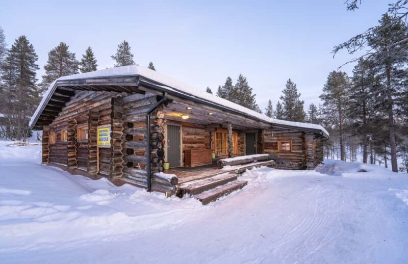 Saariselkä: Kuukkeli Saunaworld (Smoke Sauna) - FAQs