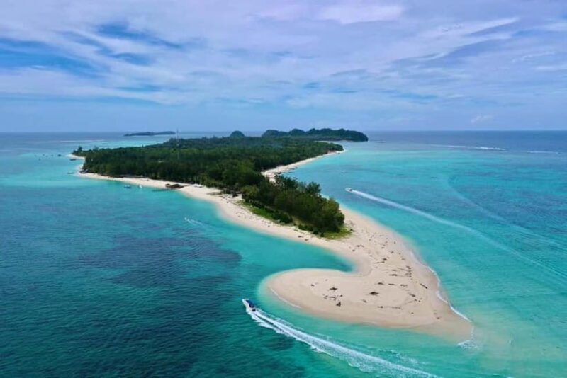 Sabah: Mantanani Island Day Tour with Lunch - Key Points