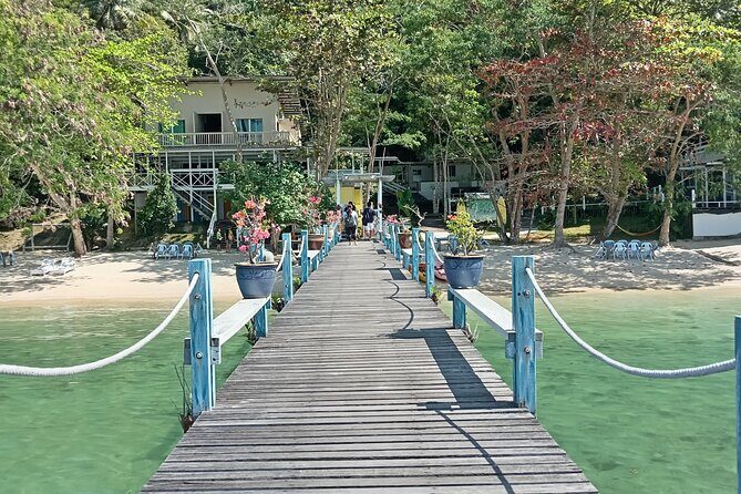 Sabah: Ticket to Rainbow island day trip with lunch - Authentic Traveller Insights