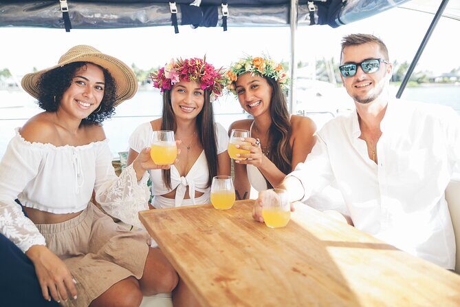 Sabre Sunset Cruise with Canapes & Drinks - A Full Breakdown of the Experience