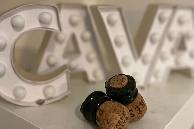 Sabre the Moment: Cava Sabrage Class in Barcelona - The Experience: What Attendees Say