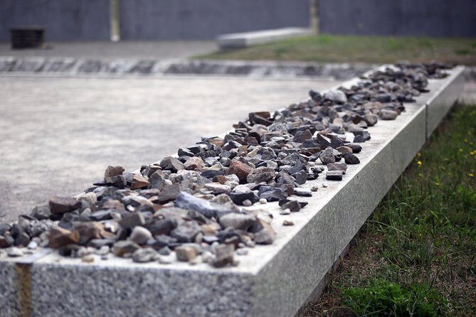 Sachsenhausen Concentration Camp Memorial Tour with max 15 people - Who Should Consider This Tour?