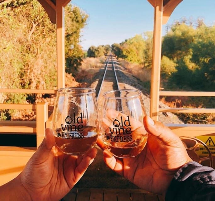 Sacramento: Old Vine Express Train Ride with Wine Tasting - Discovering the Old Vine Express: A Scenic Wine Train in Sacramento