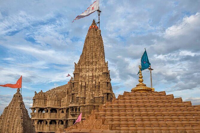 Sacred Dwarka Expedition Private Day Trip From Rajkot - Key Points