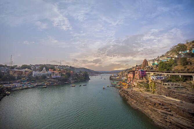 Sacred Sanctuaries: Omkareshwar & Asirgarh Fort Day Tour - Why This Tour Matters