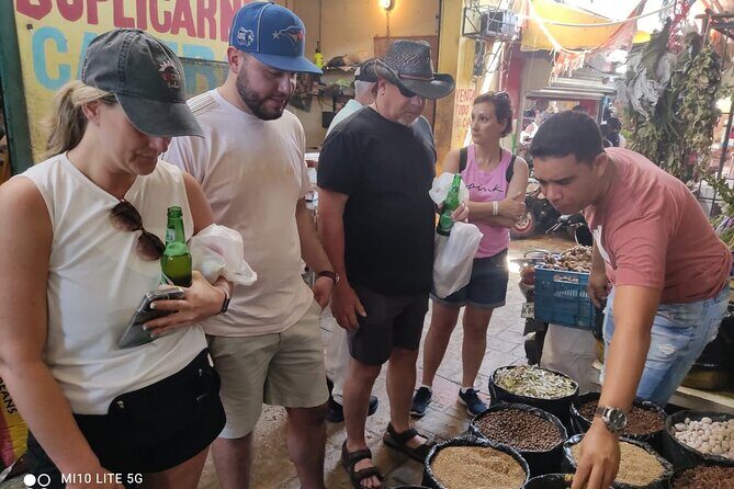 Safari tour with Jhoraji : mountain rivers and local market - A Closer Look at the Tour Experience