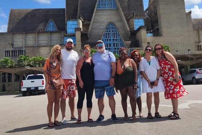 Safari tour with Jhoraji : mountain rivers and local market - Addressing the Reviews: What You Should Know