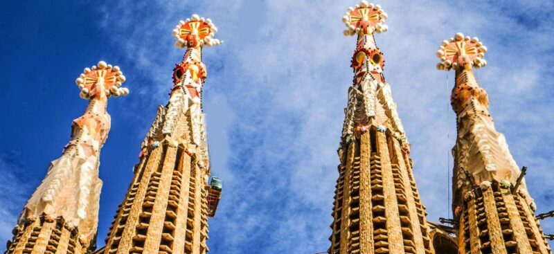 Sagrada Familia and Sailing Experience - Who Would Enjoy This Tour?